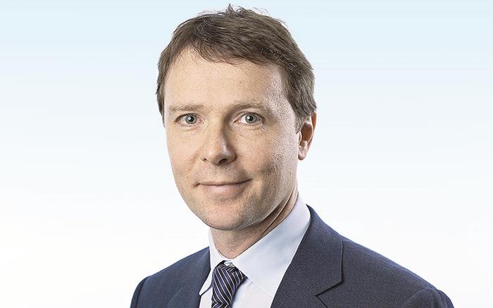 Olivier Beroud στη «Ν»: Η Moody's δεν βλέπει ακόμη φως στην Ελλάδα