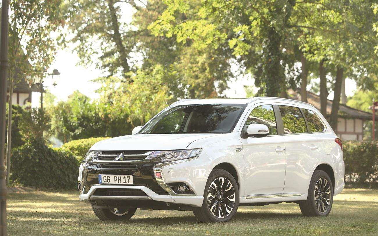 Μitsubishi Outlander PHEV: Πωλήσεις 100.000 μονάδων στην Ευρώπη