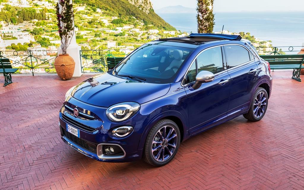 Fiat 500Χ Yachting: Θαλασσινή αύρα