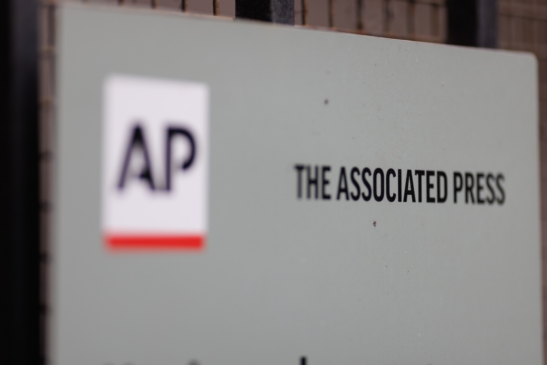 ΗΠΑ: Το Associated Press μηνύει τρεις αξιωματούχους της κυβέρνησης Τραμπ