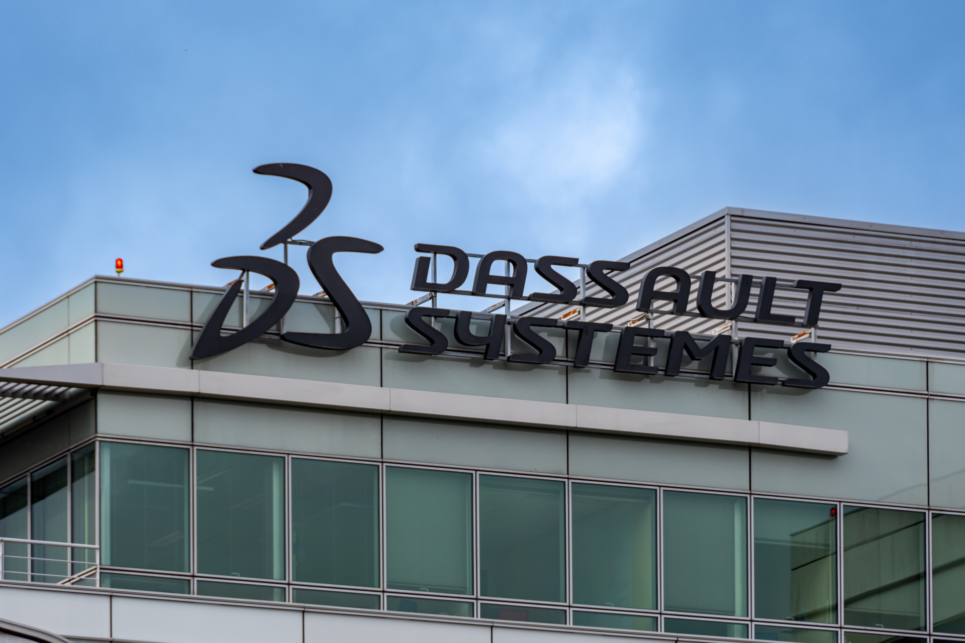 Dassault Systemes: Τα αποτελέσματα του τέταρτου τριμήνου «ματώνουν» τη ...